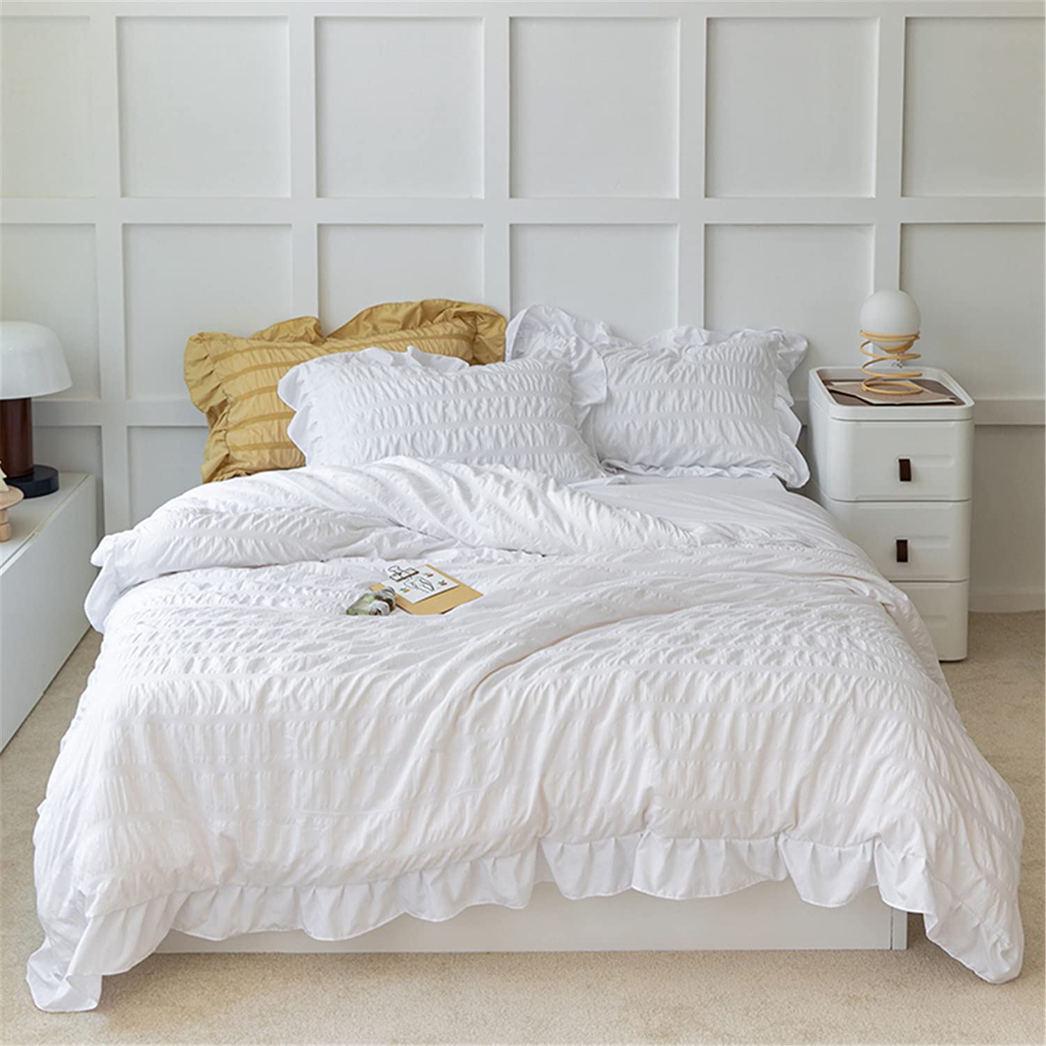 SOUKECHY White Ruffled Bedding-2 Pieces Twin Seersucker Duvet Cover Textured Stripe Style, Soft Lightweight, Washed Microfiber, Zipper Closure and Ties