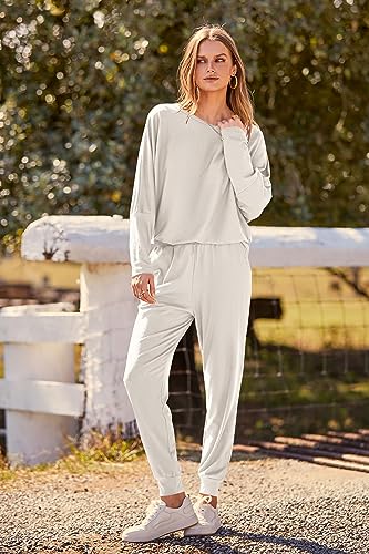 PRETTYGARDEN Women's 2023 Fall Fashion Outfits 2 Piece Sweatsuit Solid Color Long Sleeve Pullover Long Pants (Off-white,X-Large)