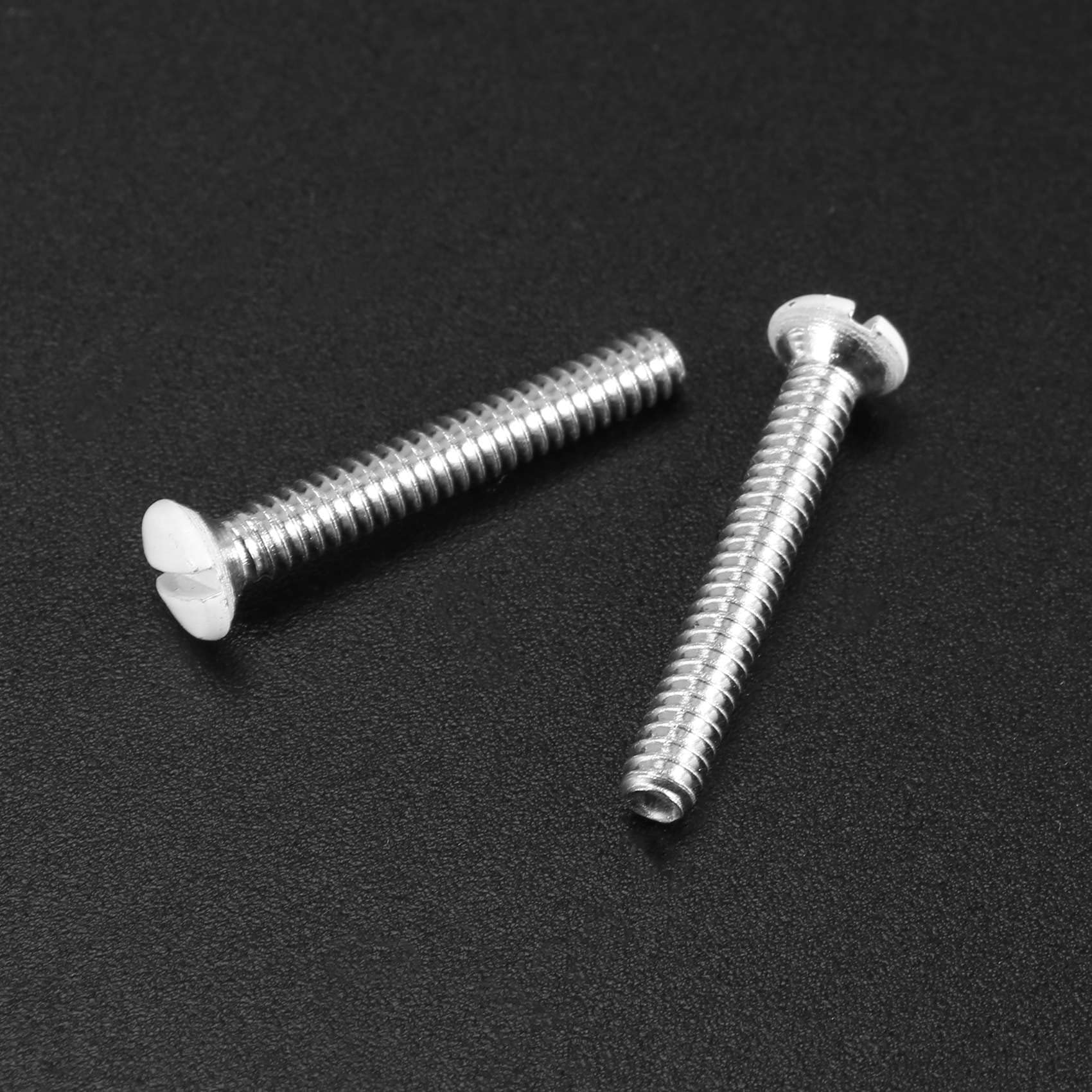 KVSERT 120 Pcs White Wall Plate Screws 1 Inch Long Slotted 6-32 Threads Switch Cover Screws Oval Head Milled Slot Screws Wall