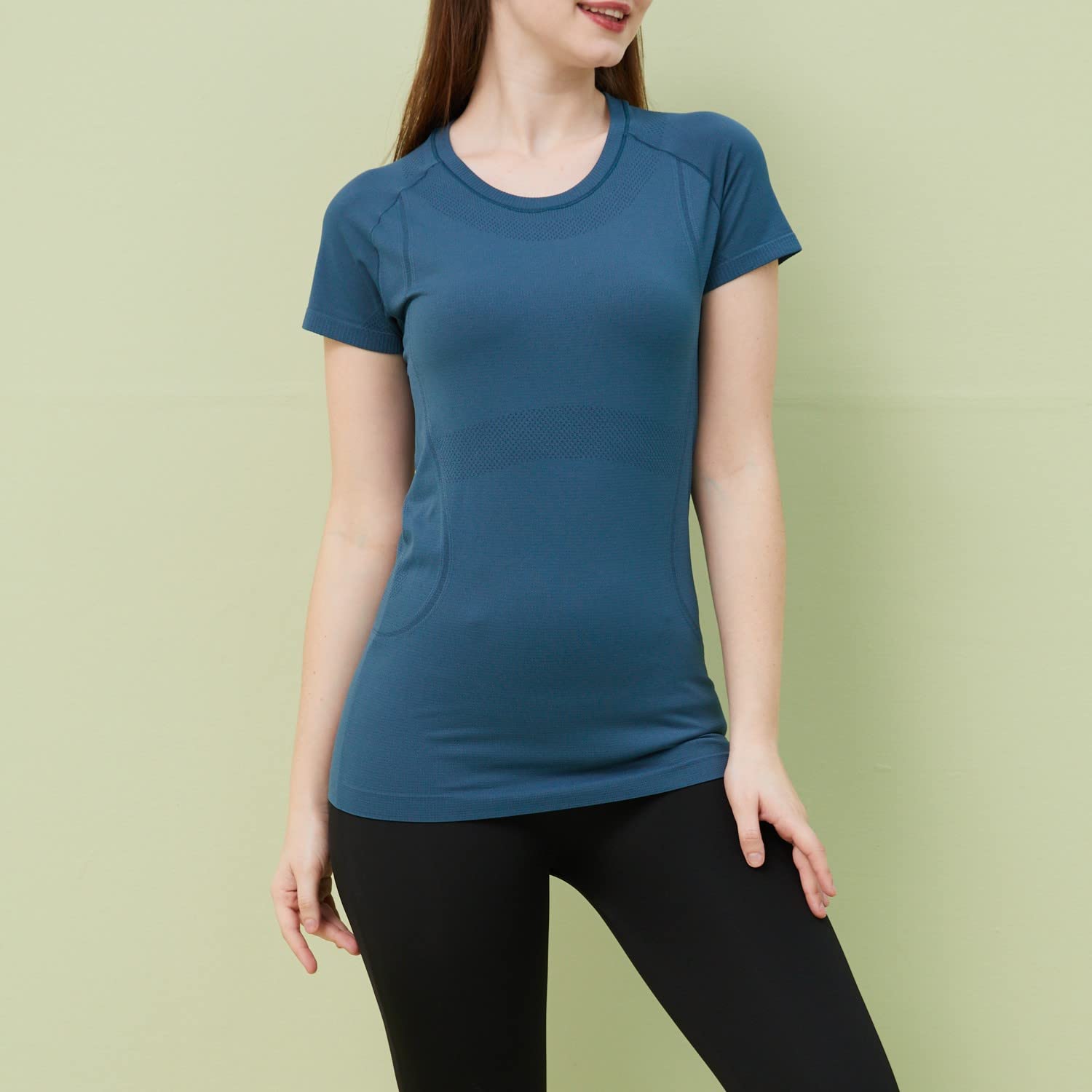FREESUAL 3Pack Activewear Shirts Tops for Women Slim Young Short Sleeve Dry-Fit Workout Athletic Performance for Sports Blue
