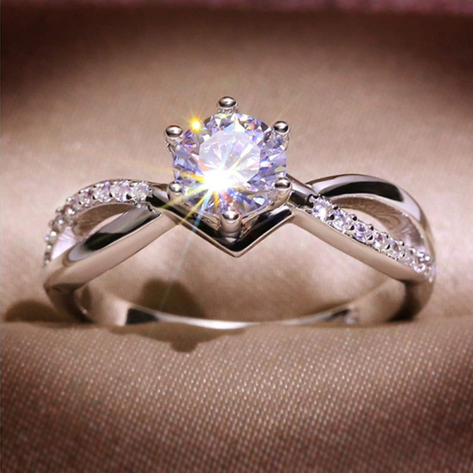 Fashion Diamond Ring for Women Romantic Wedding Band Jewelry