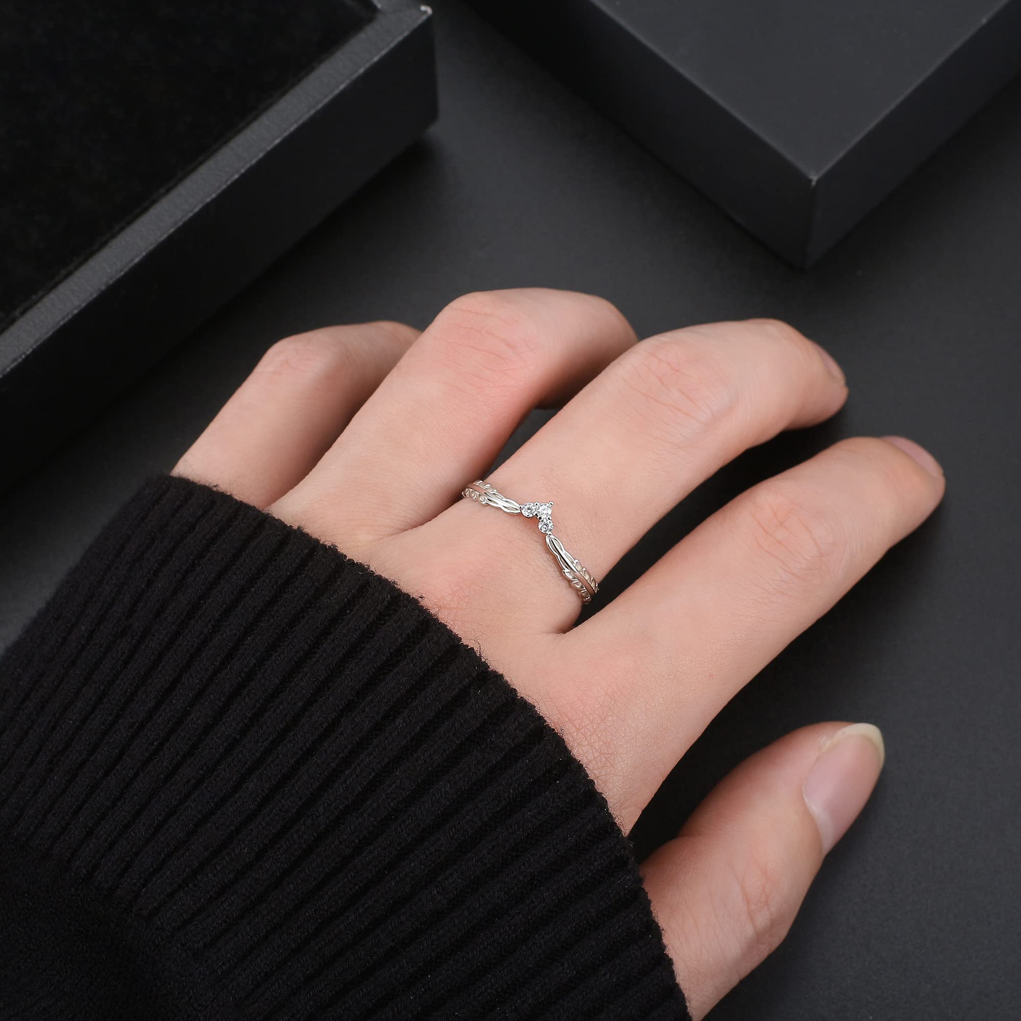 Ginger Lyne Collection V Shape Leaf Enhancer Band Sterling Silver Anniversary Wedding Ring for Women Size 8