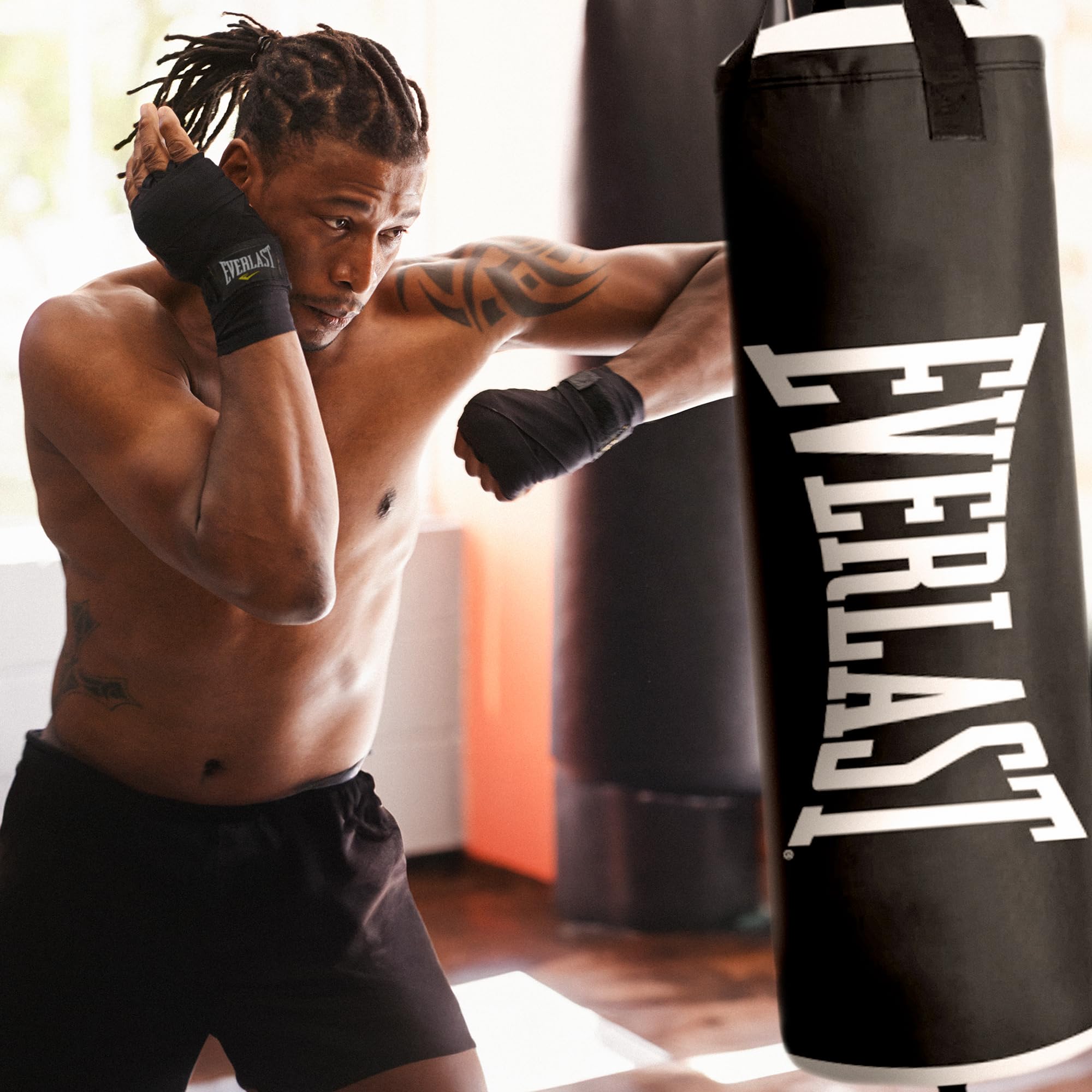 Everlast NevaTear 100 Pound Hanging MMA/Boxing Training Heavy Punching Bag, Black