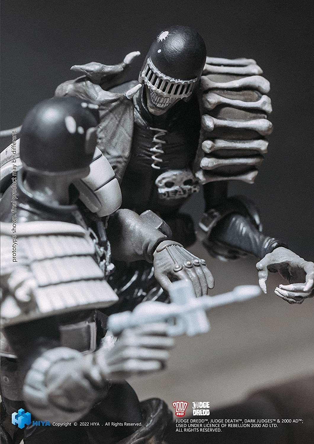 HIYA TOYS Judge Dredd vs Death (Black & White) SDCC 2022 Exclusive 1:18 Scale Action Figure 2-Pack