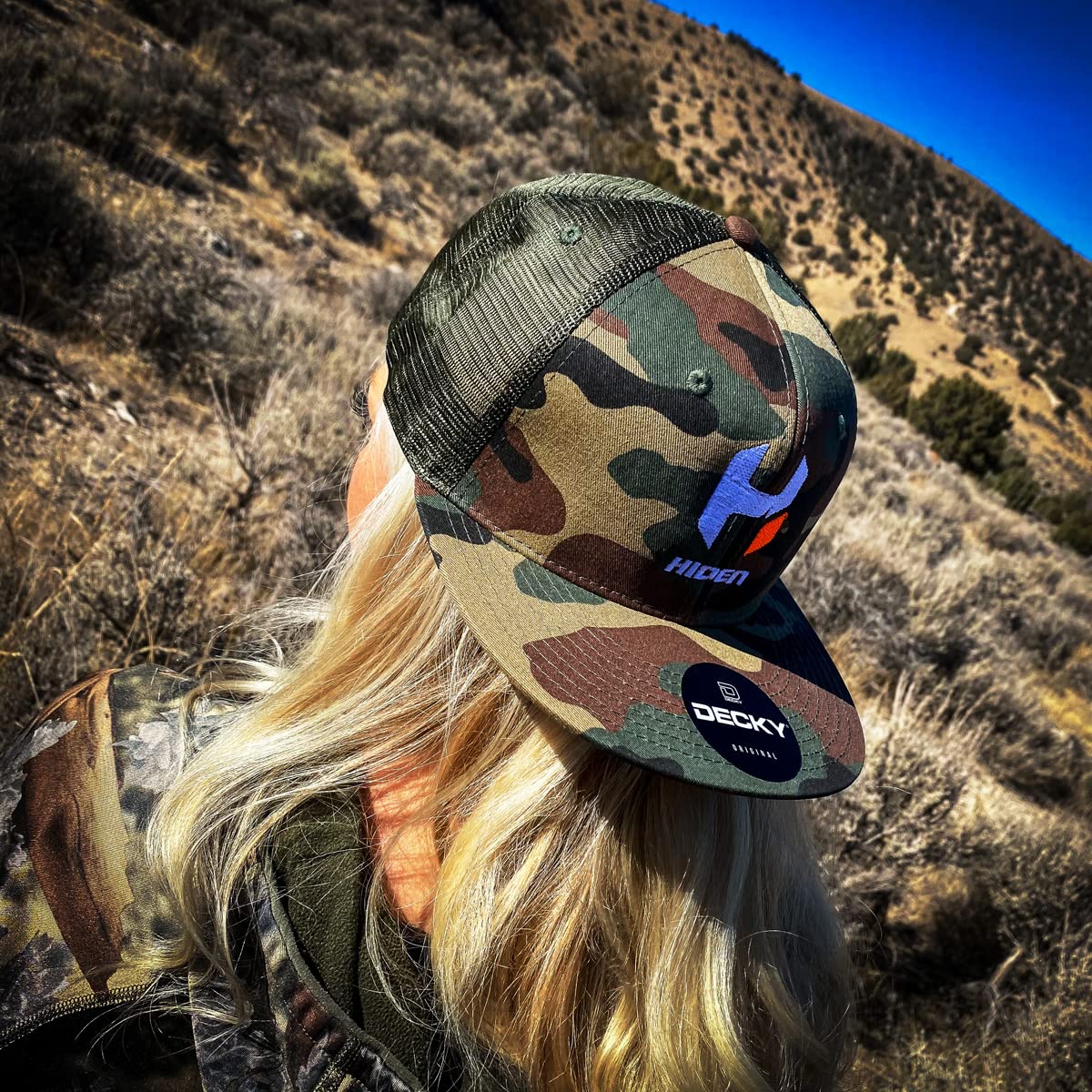 HIDEN Camo Flat Bill Hats for Men, Black Trucker Hat, Snapback Hat - Stealth Camo