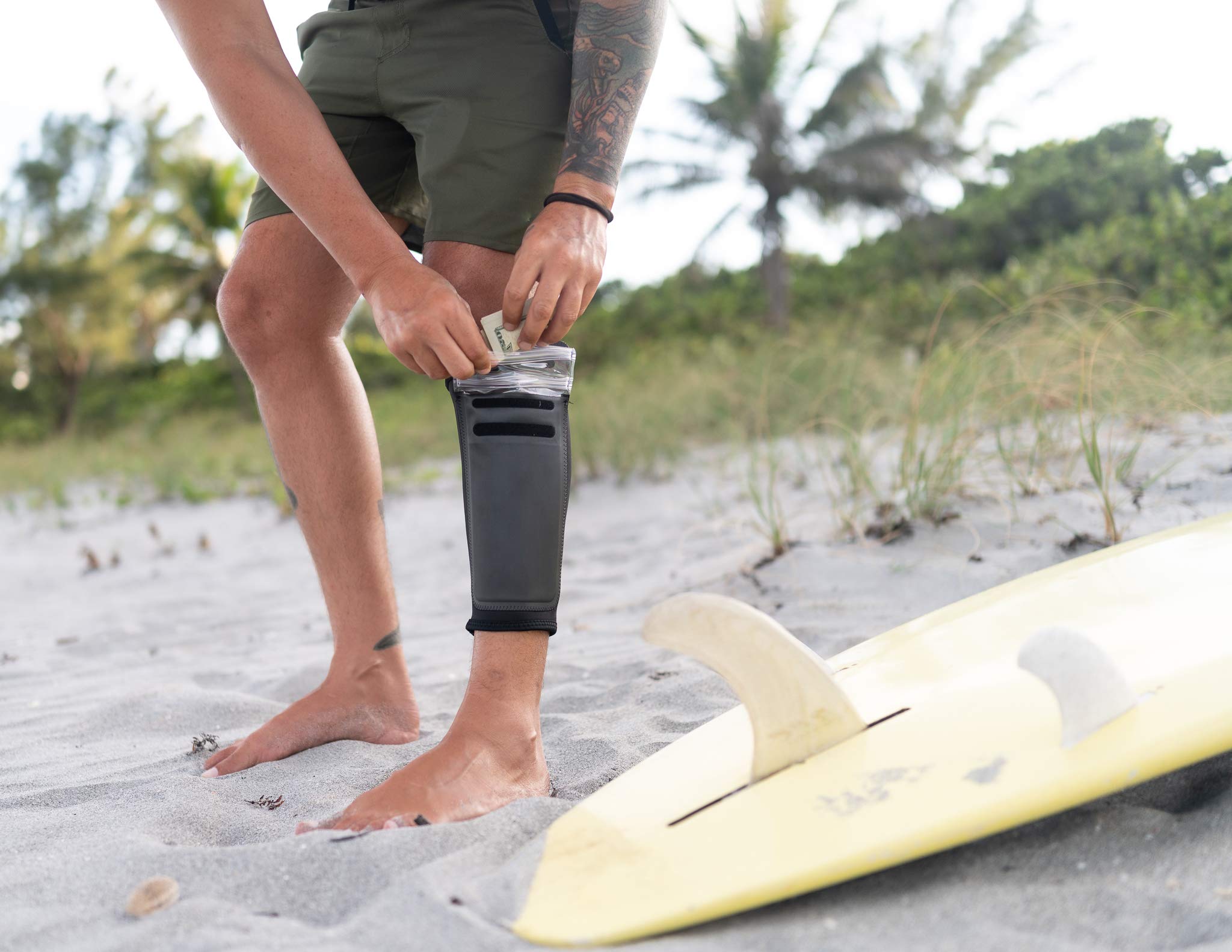 DRFT Waterproof Leg Phone Pouch for Swimming, Paddle Boarding, Kayaking, Snorkeling - Fits iPhone 11, 12, 13, 14, 15, Pro, Galaxy A14, S23, A54, A34, S9+, S10+, S20, S21, S22 Black