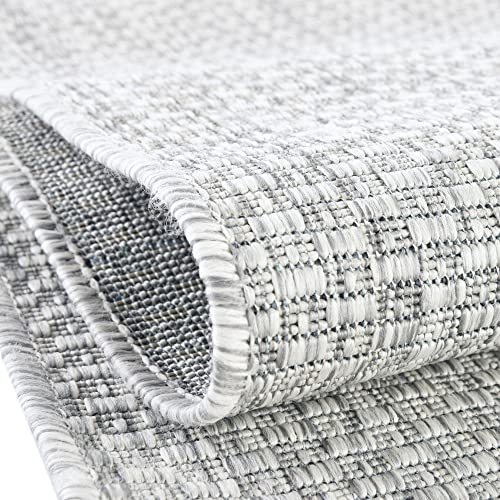 Rugs.com Outdoor Solid Collection Rug β 3' x 5' Light Gray Flatweave Rug Perfect for Entryways, Kitchens, Breakfast Nooks, Accent Pieces