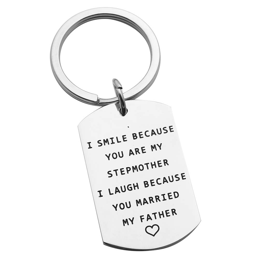 Faylora Step Mom Gifts Keychain from Daughter Son for Wedding Day Mother's Day Gift Birthday Gifts Adopted Key Rings for Her (I smile because you are my stepmom) Medium