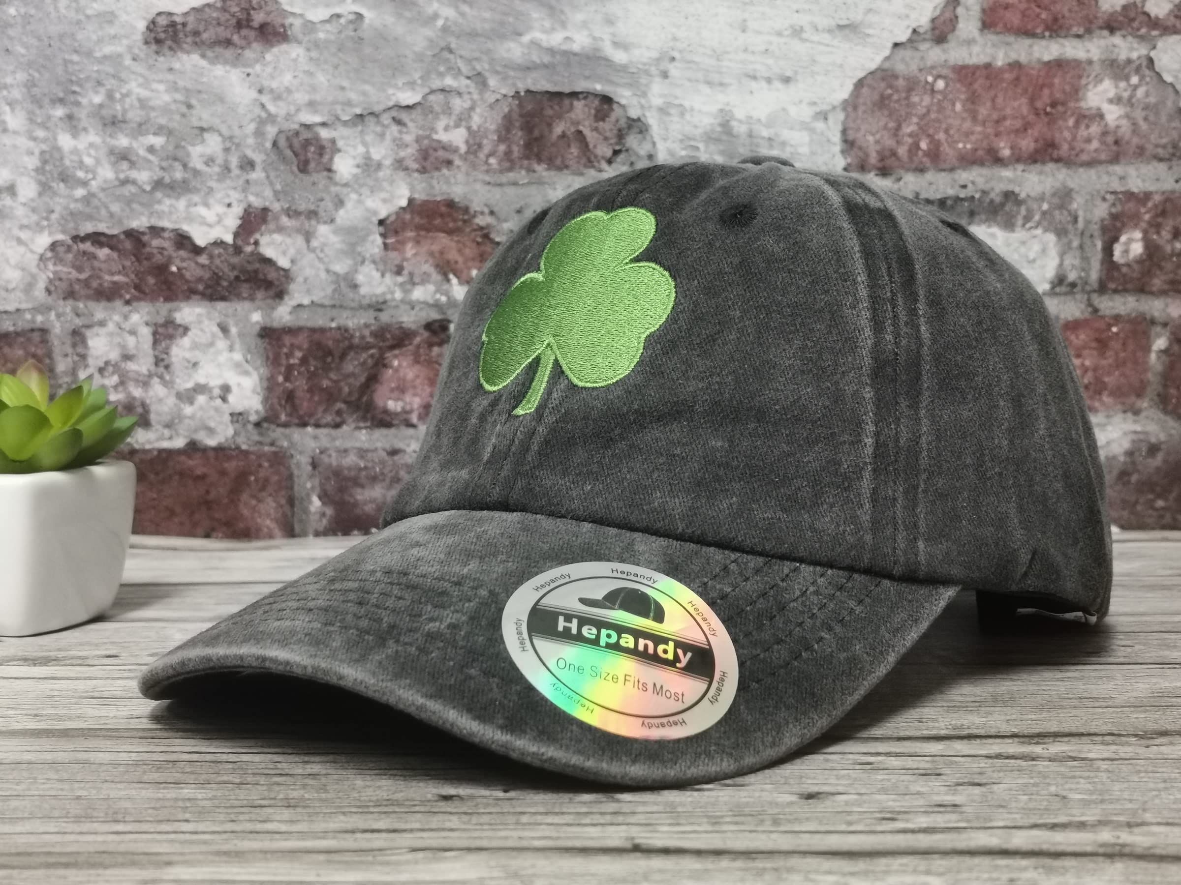 Hepandy Embroidered St.Patrick's Day Hat, Lucky Green Irish Shamrock Baseball Hat for Men Women, Adjustable Snapback Trucker Dad Hat