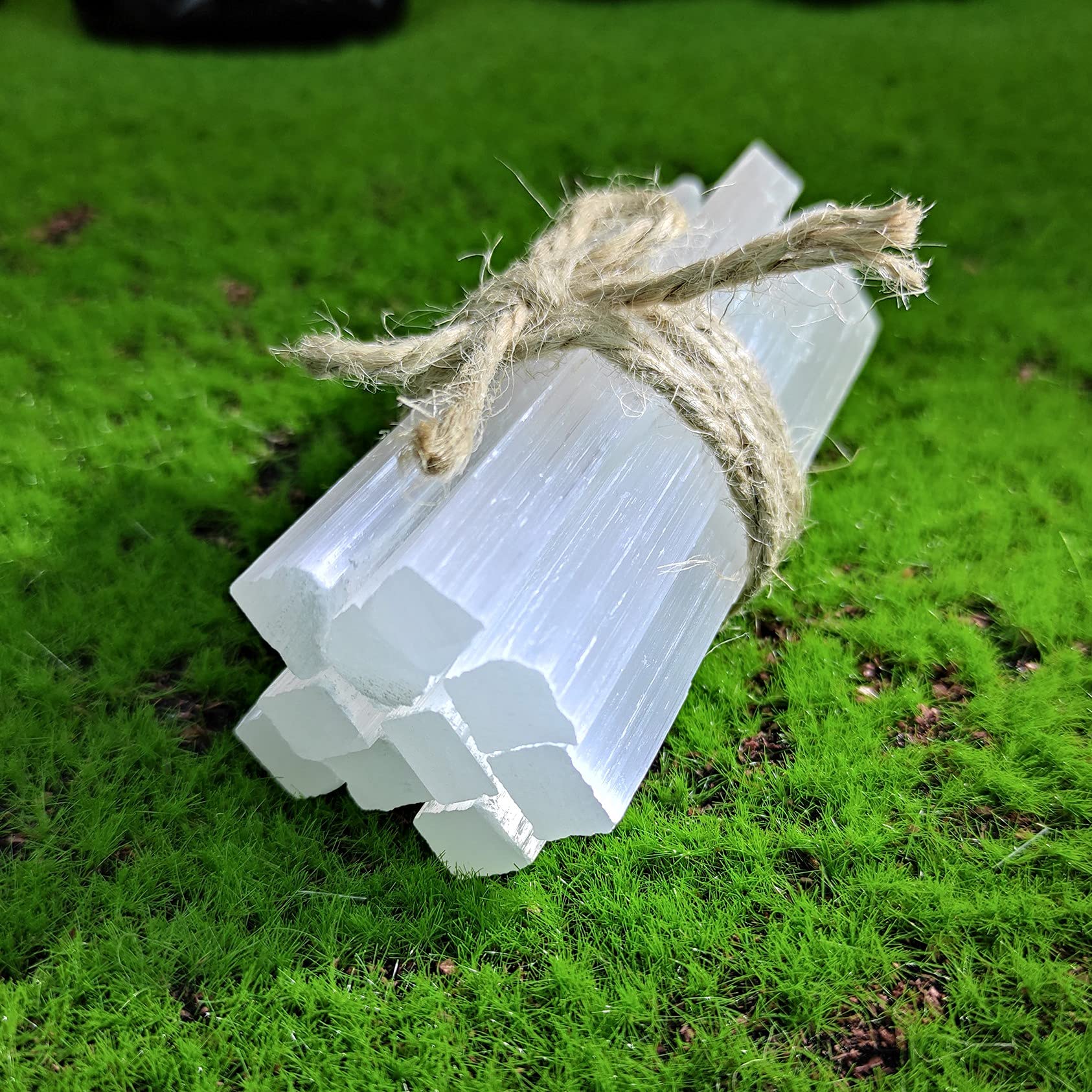 GEMSHOPE A-Grade 4 Inch Selenite Sticks Wands Set (10 pcs) for Crystal Healing, Reiki, Protection, Chakra,Decoration (White, 4 inch)
