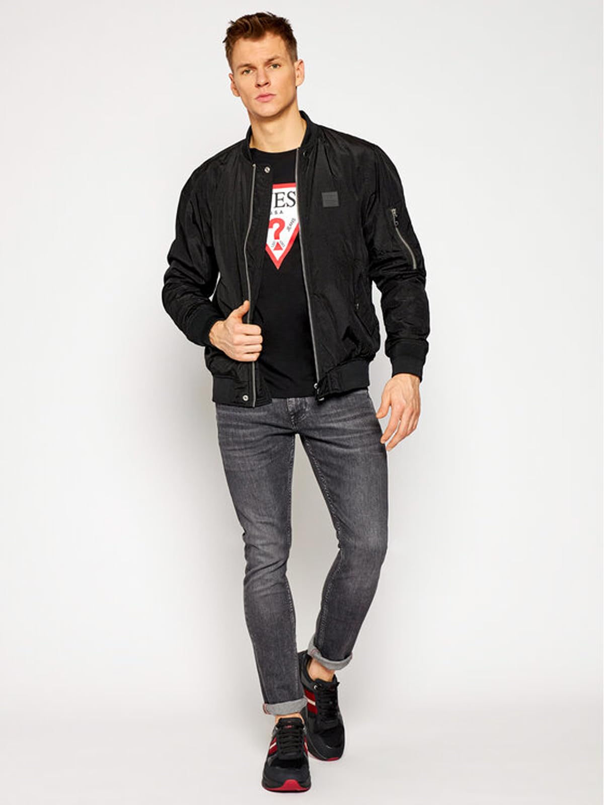 GUESS Men's Crewneck Long Sleeve Original Logo Tee, Black, Large