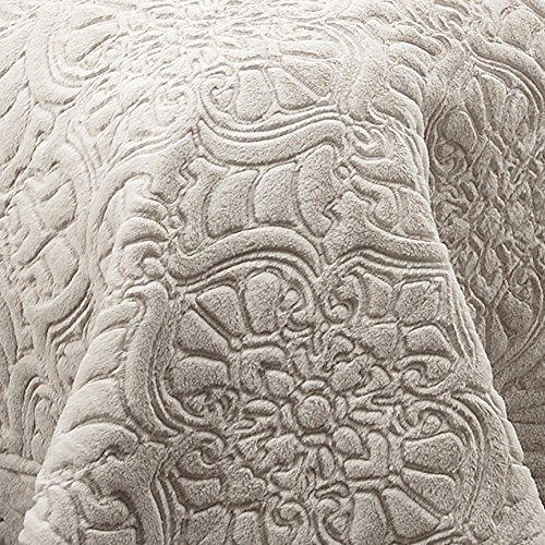 VUE Plush Decor Modern Glam Floral 3-Piece Quilt Bedding Coverlet Set, King, Ivory