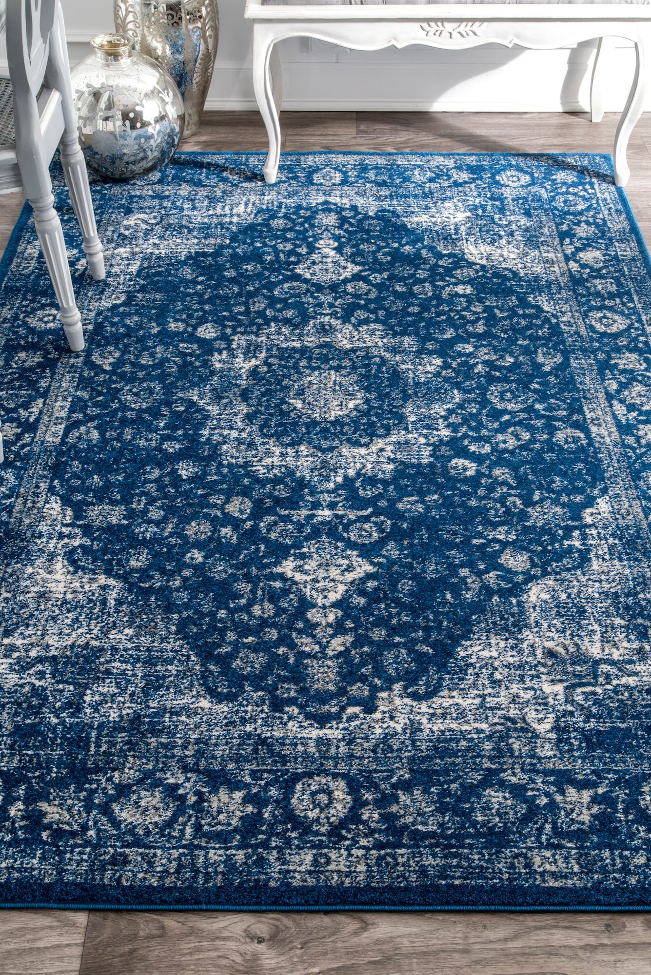 nuLOOM Paisley Verona Vintage Persian Area Rug, 4' x 6', Dark Blue
