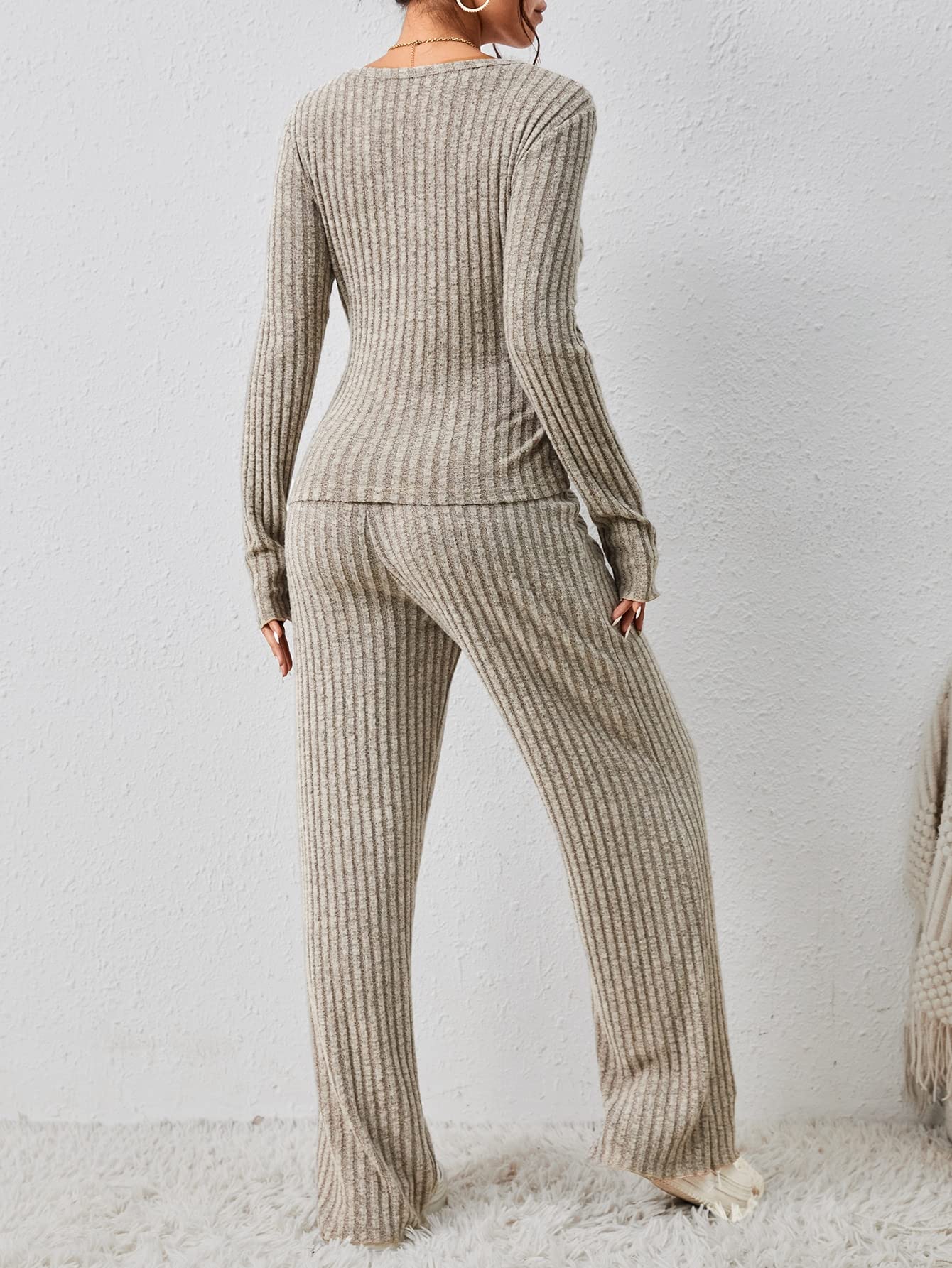 GORGLITTER Women's 2 Piece Outfits Wrap V Neck Long Sleeve Top & Pants Tracksuits Apricot X-Small