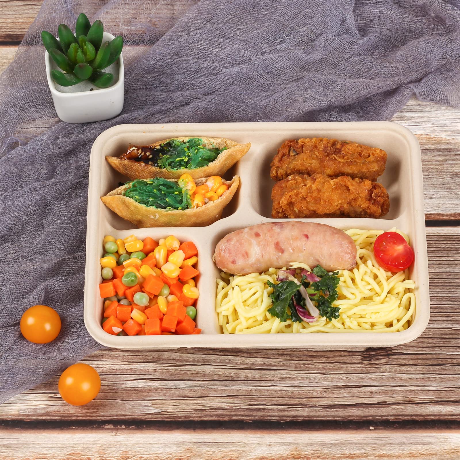 JAYEEY 23 OZ 4 Compartments disposable plates with Lids food container sets kids lunch box bento box Eco-friendly Plant Fibers Microwave & Freezer Safe 50 PACK