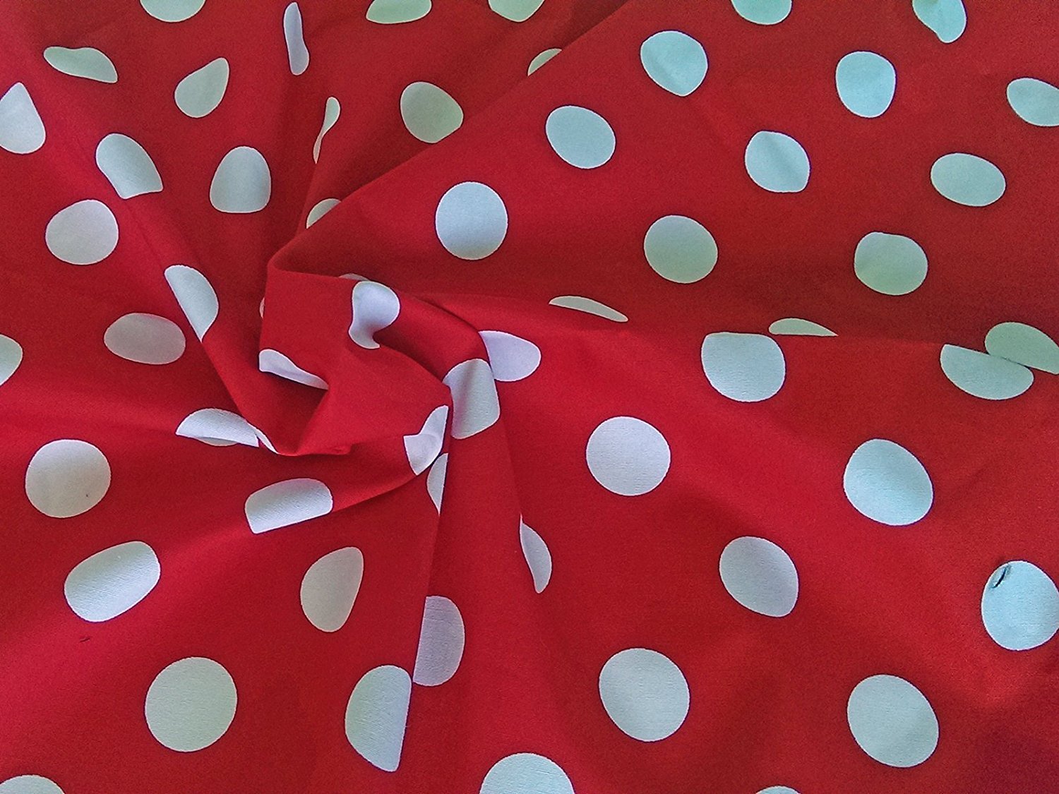 布人倶楽部(Fujin Club) Broad Polka-dot Print 日本製(Made in Japan) 42.5 inches (108 cm) Width (red, 59.1Inches)