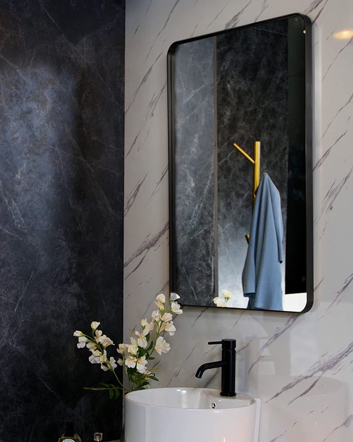ITSRG Gold Mirror Bathroom Wall Mirror 20" x 30" Wall Mounted Mirror for Vanity, Decorative Rectangular Aluminum Alloy Frame for Bedroom and Living Room(Gold)