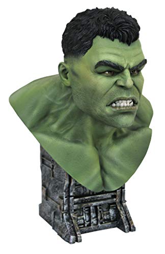 DIAMOND SELECT TOYS Legends in 3-Dimensions: Marvel Thor Ragnarok Hulk 1: 2 Scale Bust, Multicolor, 10 inches