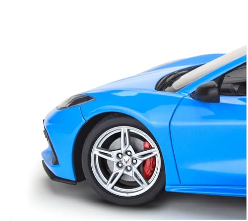 Revell 14556 2022 Chevrolet Corvette Stingray Z51 Coupe 1:25 Scale 142-Piece Skill Level 4 Model Building Kit