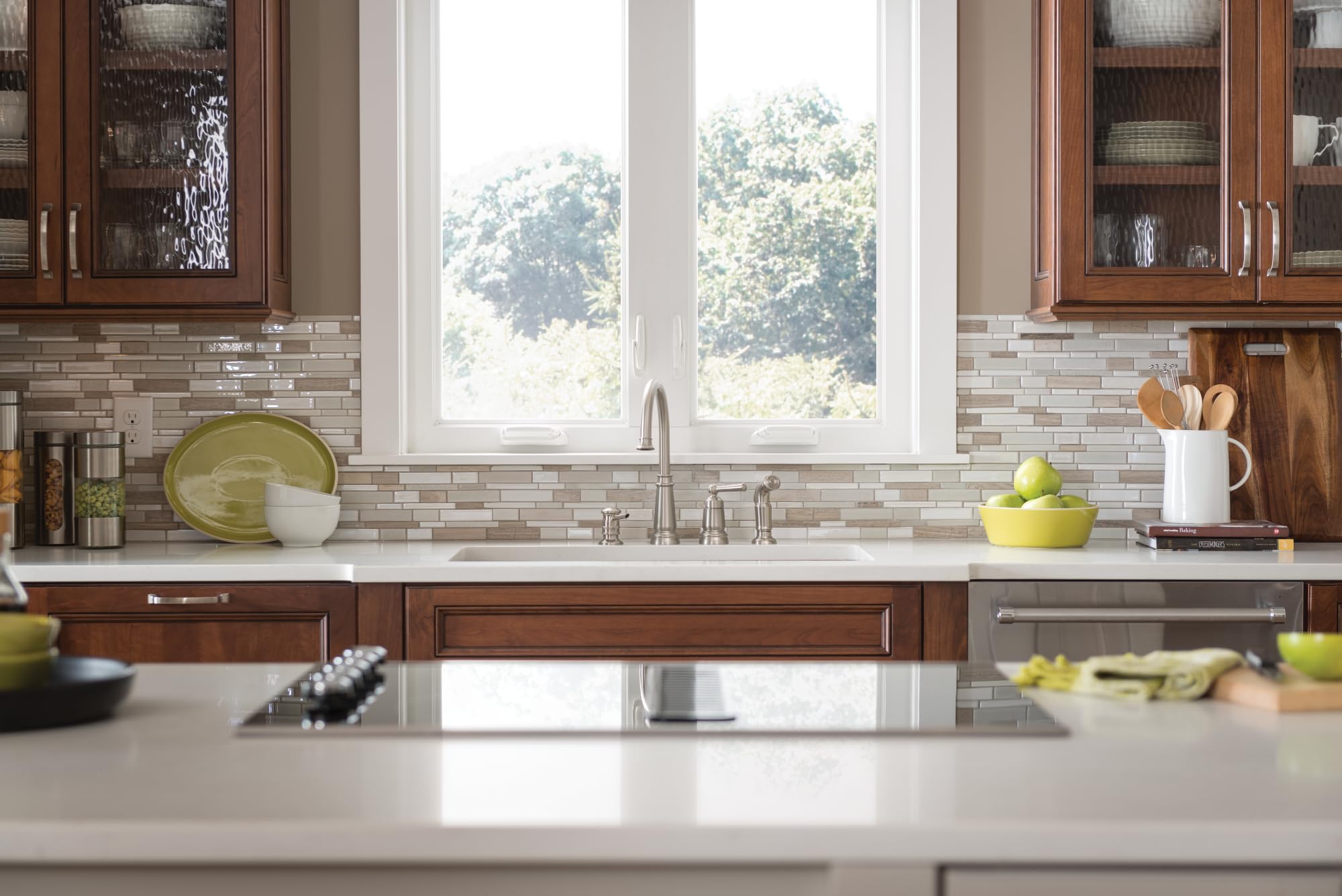Moen Spot Resist Stainless One-Handle High Arc 4-hole Kitchen Faucet with Side Sprayer and Soap Dispenser, 87042SRS