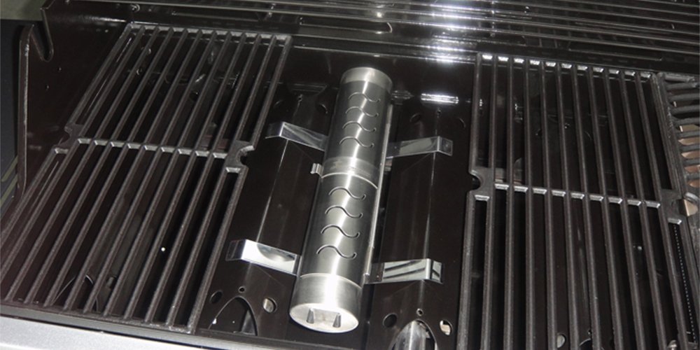 Montana Grilling Gear Smokerin Flameless BBQ Grill Smoker Set