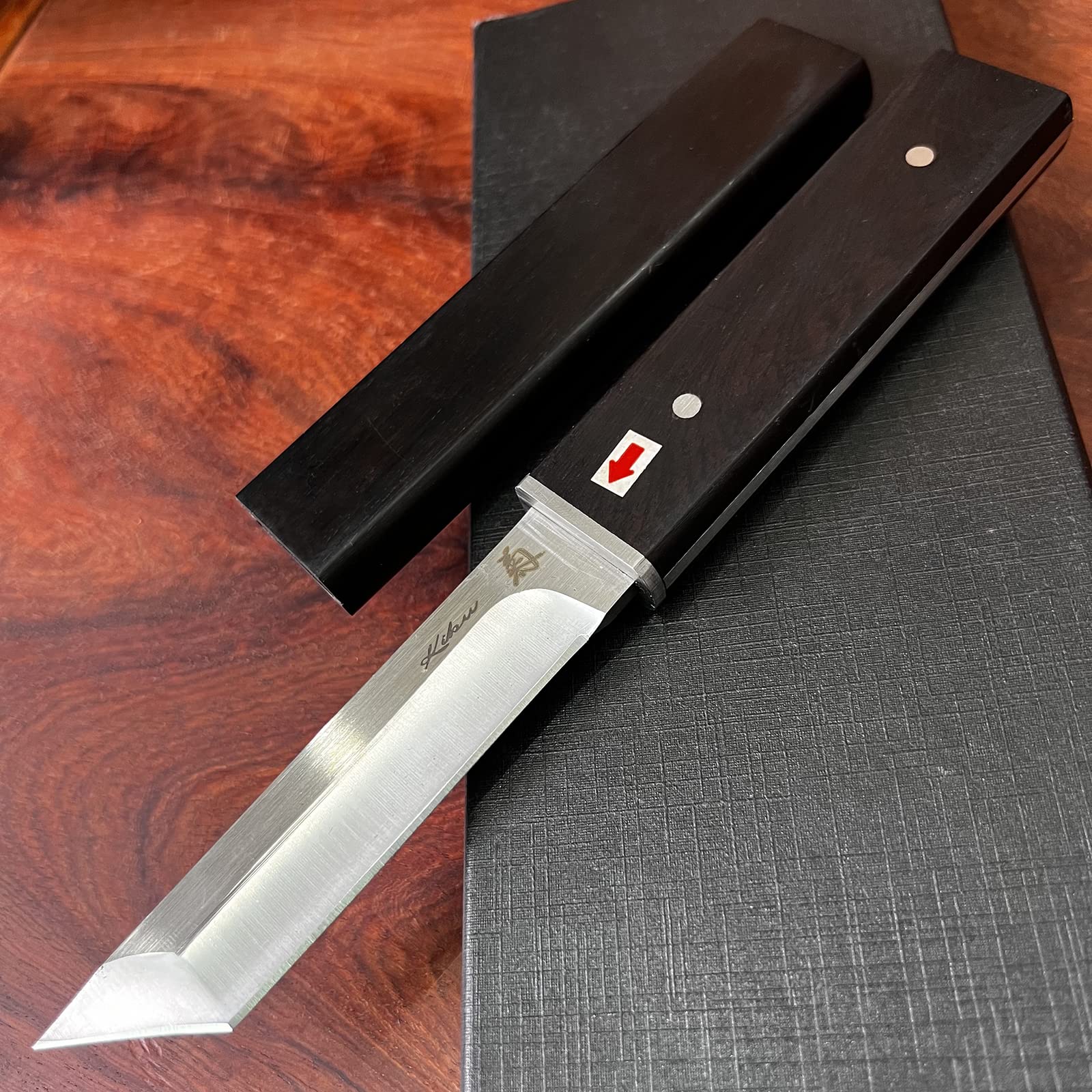 MADSABRE Handmade Custom Classic Japan Samurai Tanto Fixed Blade Katana 268 Floors Damascus VG10 Steel Outdoor Tactical,Combat,Hunting,Survival Knives +Wooden Sheath (Silver -D2 Steel)
