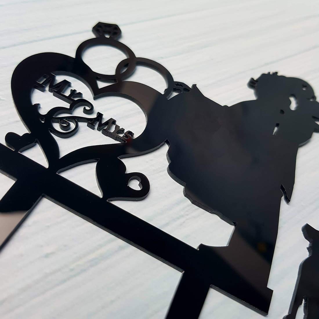 Wedding Couple Kiss, Mr&Mrs Heart Diamond Ring Cake Topper, Bride and Groom with Dog Silhouette Cake Topper (Black)
