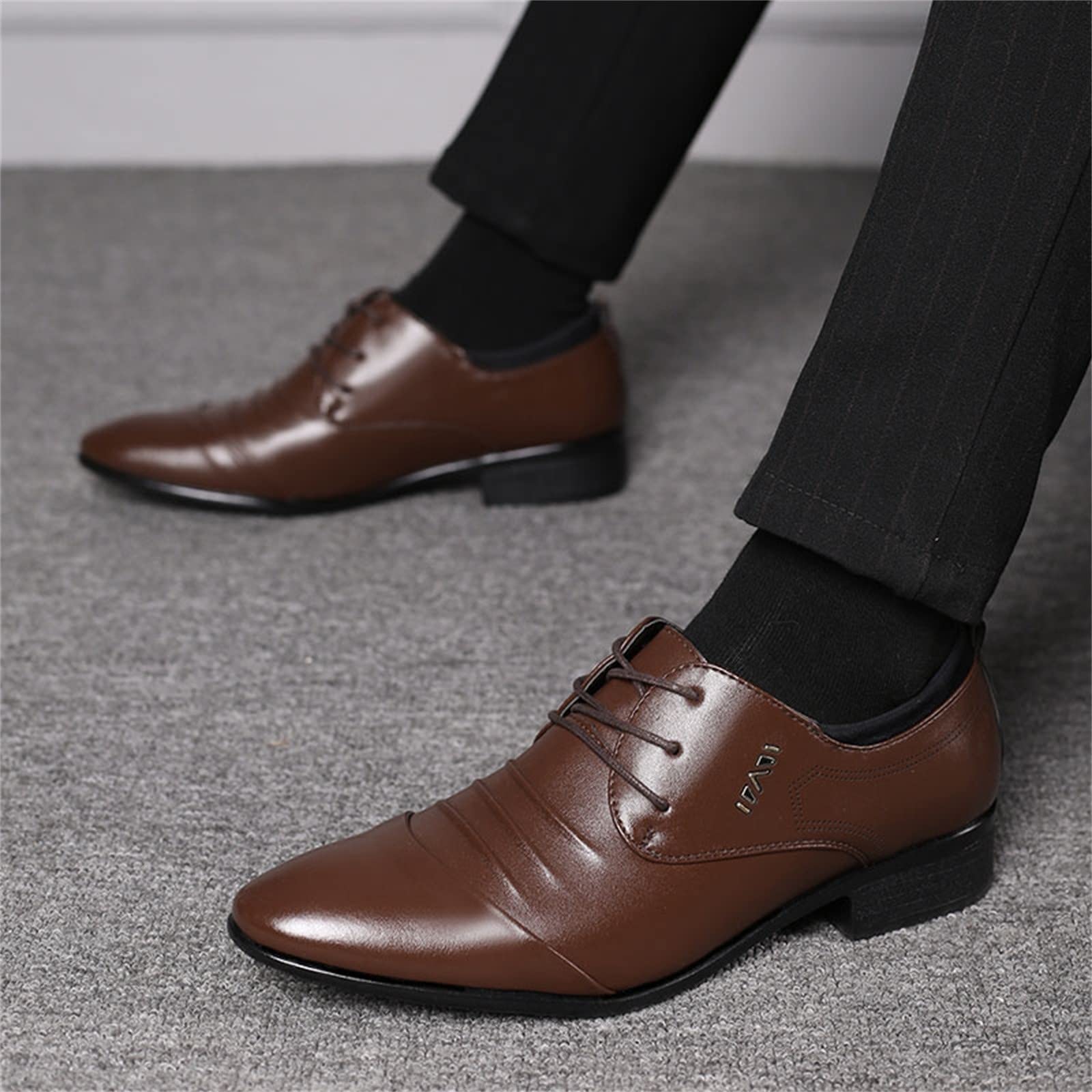 FASDNENDYS Fashion Summer and Autumn Men Leather Shoes Low Heel Pointed Toe Lace Solid Color Business Style Mens Snow Boots Tall Brown
