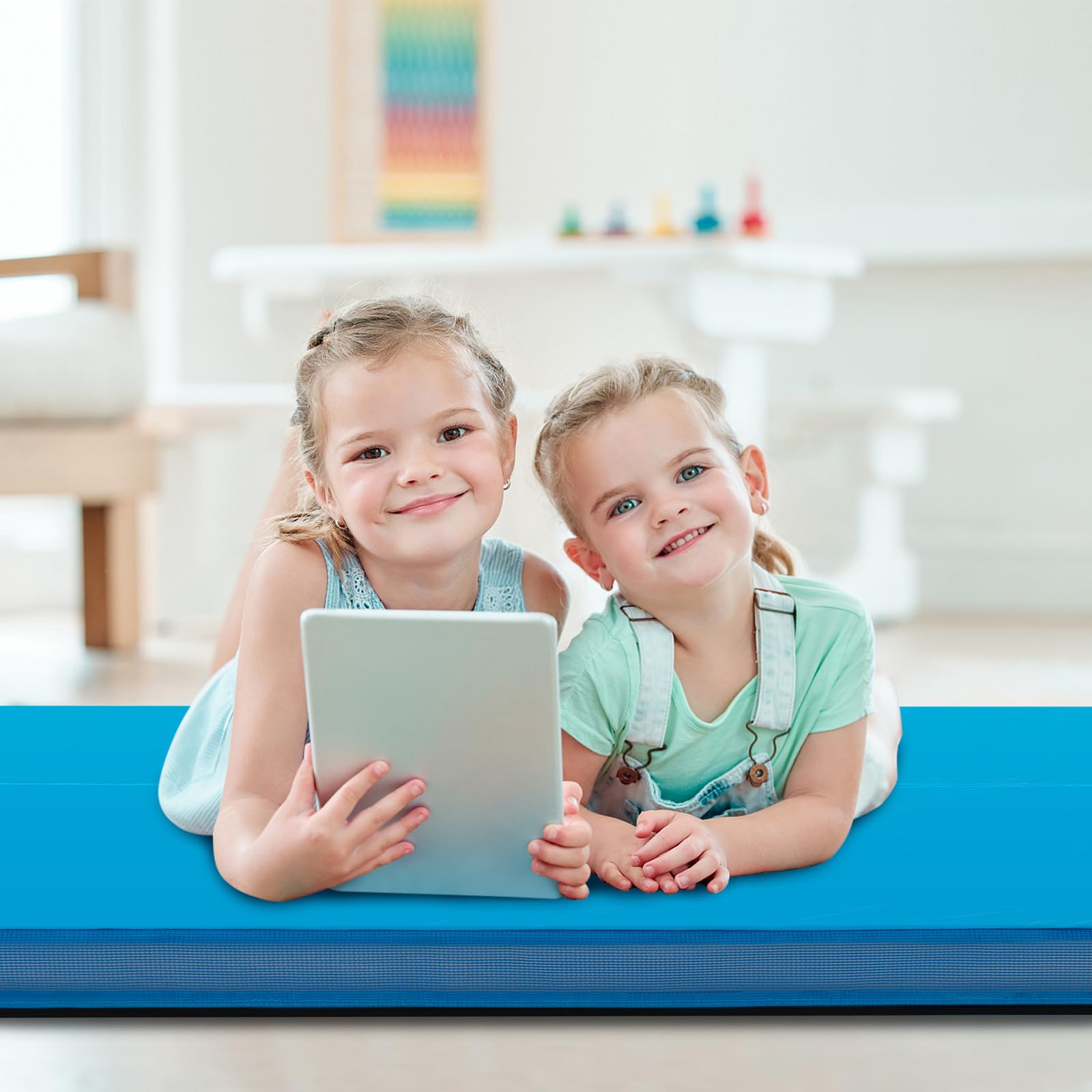 Giantex 4" Thick Folding Gymnastics Mat, 4' x 4' Tumbling Mat with Carry Handles, Bio-Folding Gym Mat for Kids, Cheer Mat for Tumbling, Tumble Mat for Gymnastics (Navy)