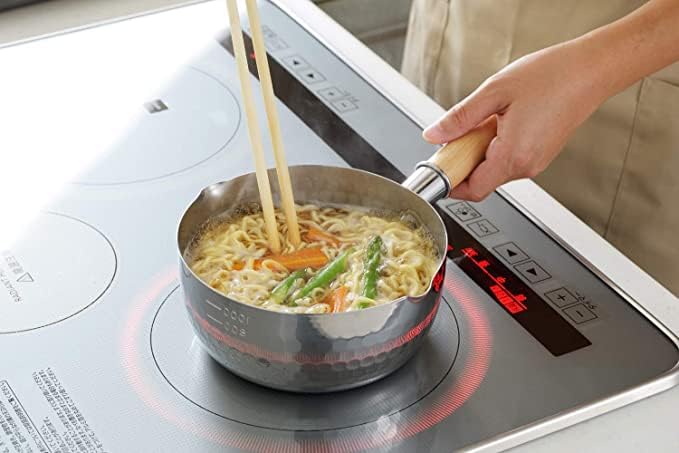 Set of 4 Japanese Stainless Steel Yukihira Saucepans Cooking Pots 1.2-Quart, 1.7-Quart, 2.2-Quart, 3-Quart, Made in Japan, 1 Set