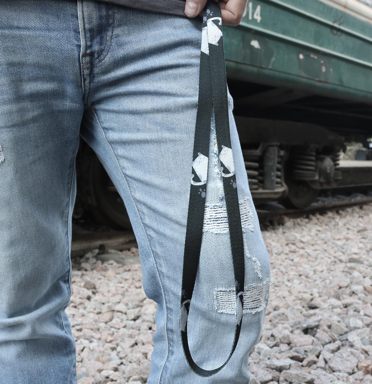 FORZEN Cool Neck Strap Key Chain Holder for Women Men,Lanyards for Keys Wallet and ID Badge (Flower-F)