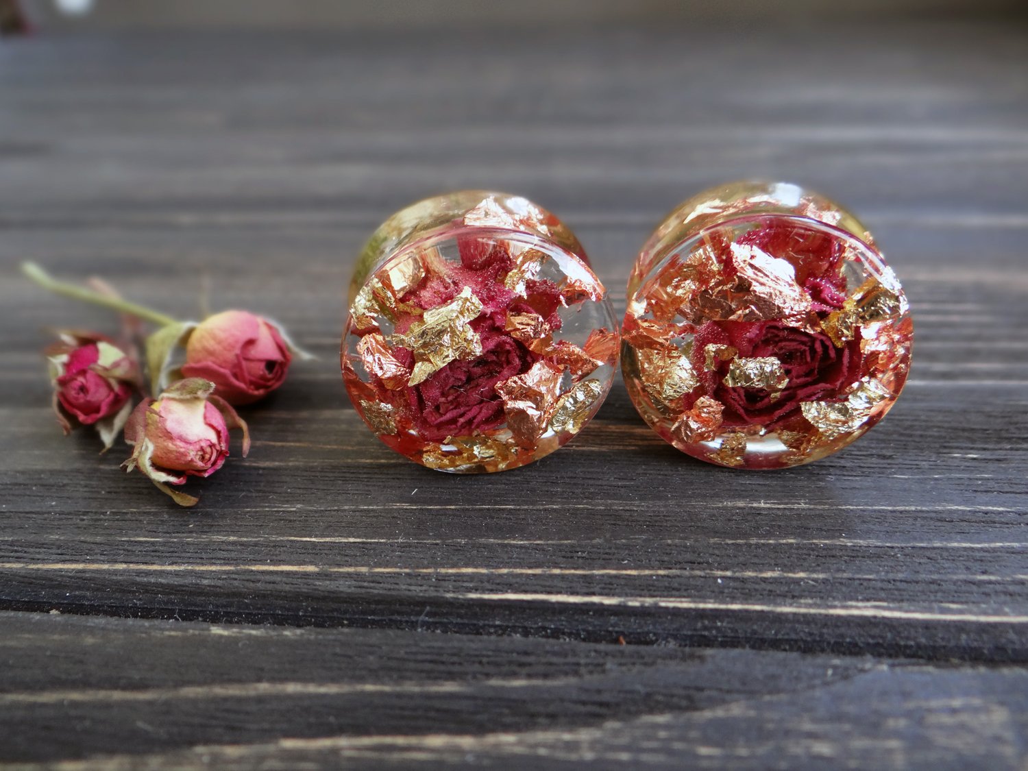 Eternity31 Red Rose Plug Gold foil Gauge Wedding Plug Bridal Resin Flower Jewelry Terrarium Rose 25mm / 1" / Pair