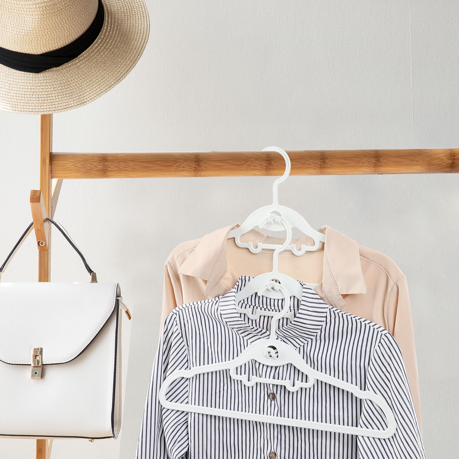 Minekkyes 50 Packs Home Clothes Hangers Plastic, White Basics Hangers, Durable Non-Slip Suit Coat Hanger with Shoulder Grooves