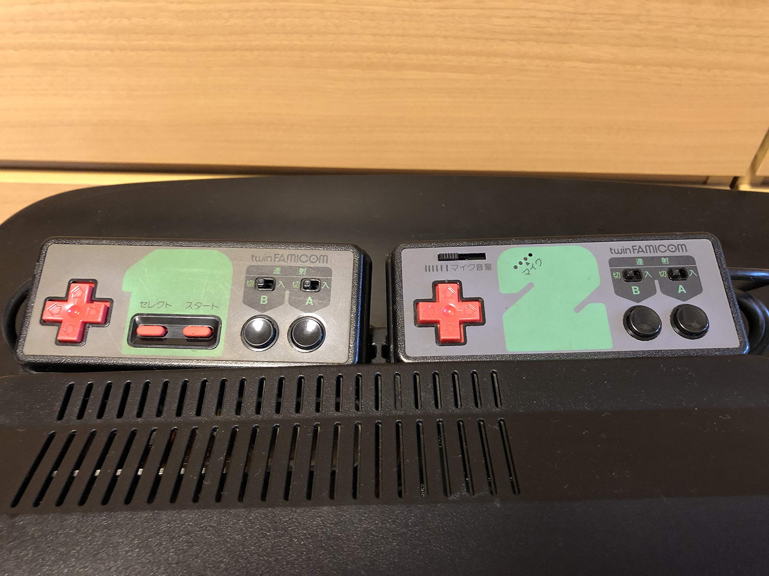 Sharp TWIN FAMICOM(You can play nes & disksystem)
