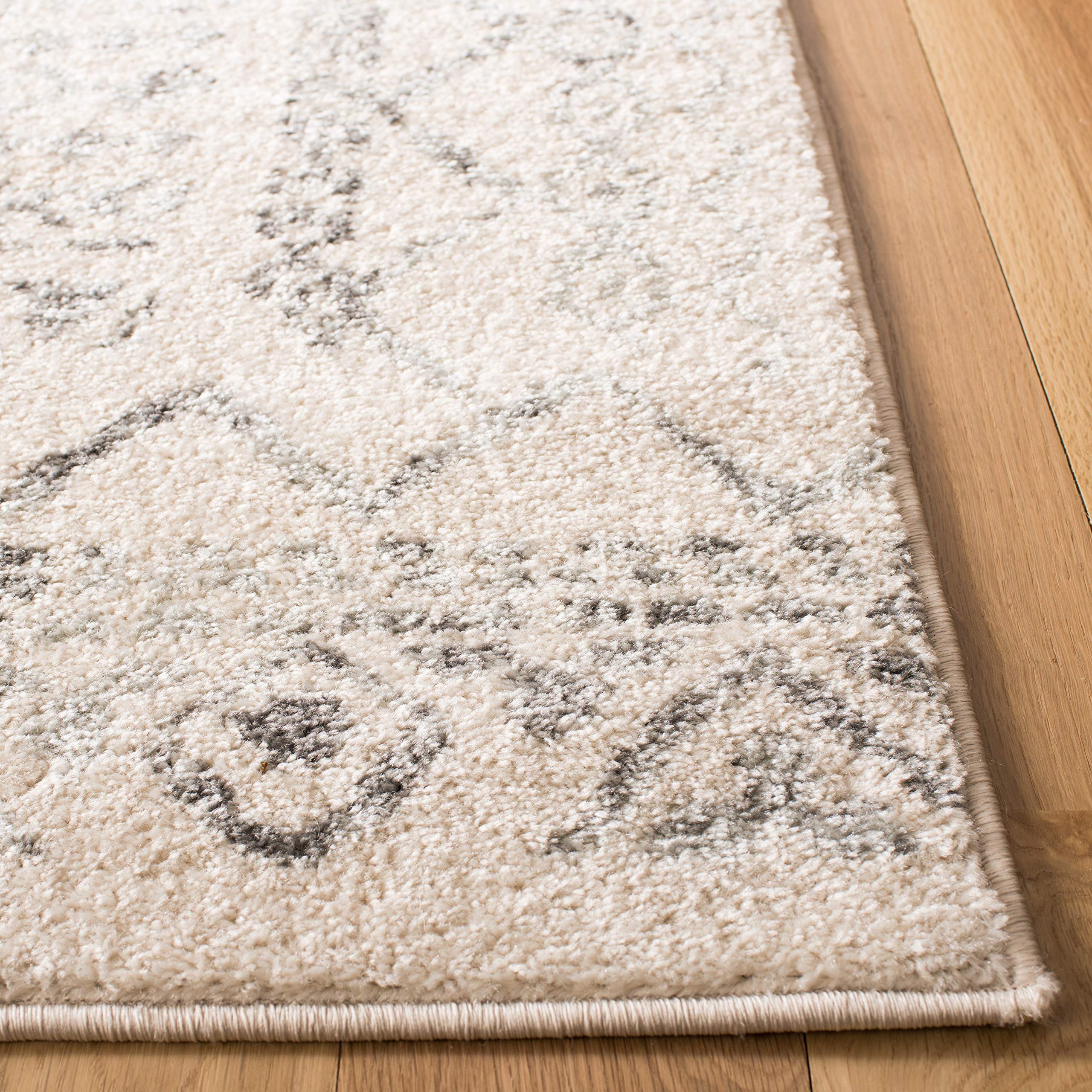 SAFAVIEH Tulum Collection Area Rug - 8' x 10', Ivory & Grey, Moroccan Boho Distressed Design, Non-Shedding & Easy Care, Ideal for High Traffic Areas in Living Room, Bedroom (TUL268A)