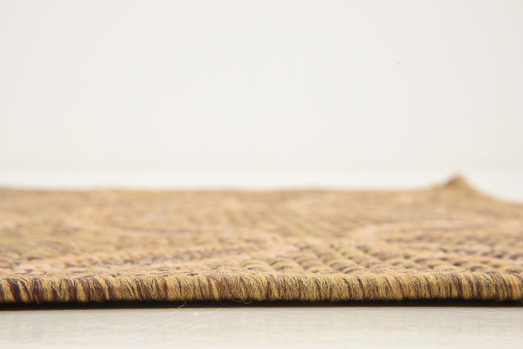 Unique Loom Outdoor Trellis Collection Area Rug - Spiral (2' 2" x 6' 1" Runner, Light Brown/ Brown)