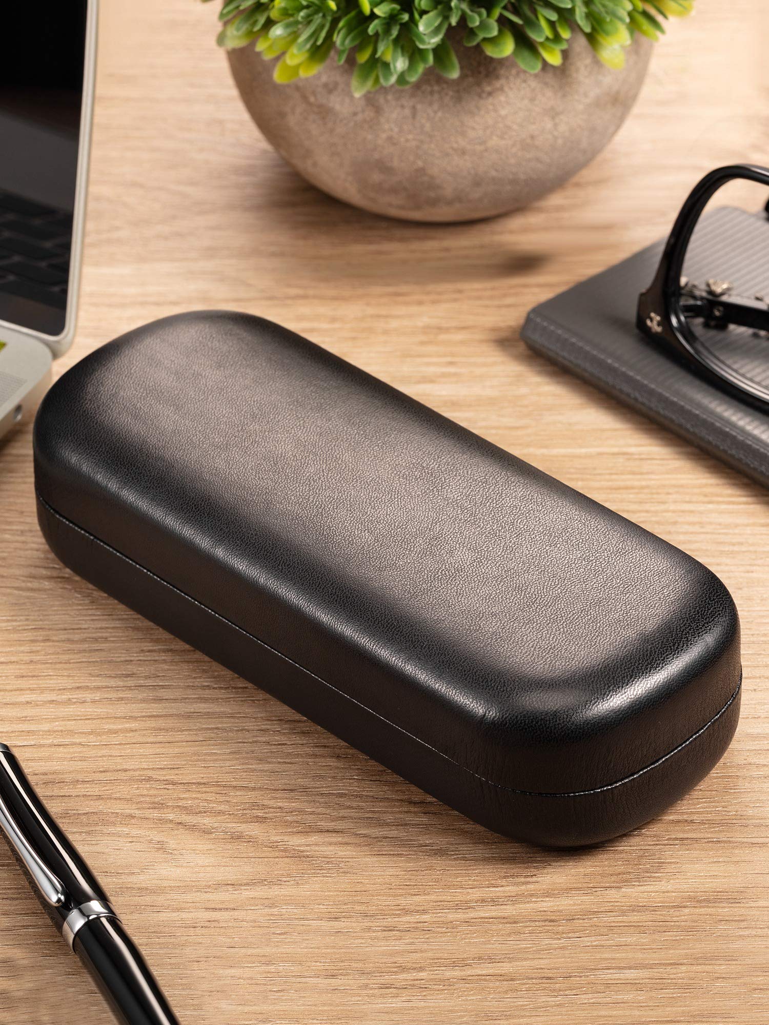 Frienda 3 Pieces Black Hard Shell Glasses Case Portable Hard Eyeglasses Case Pocket Size Sunglasses Case for Men Women Student