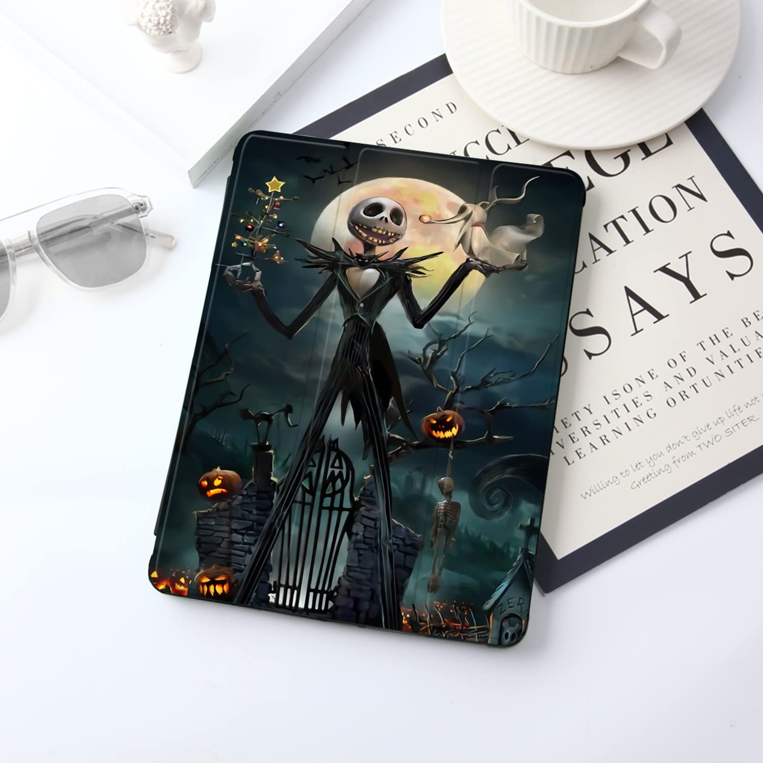 JOYLAND Pad Case Ghost Black Case for 7th/8th/9th Generation iPad Halloween Anti-Scratch Shockproof with Pencil Holder Lightweight Smart Trifold Stand Case for 10.2" iPad 2019/2020/2021
