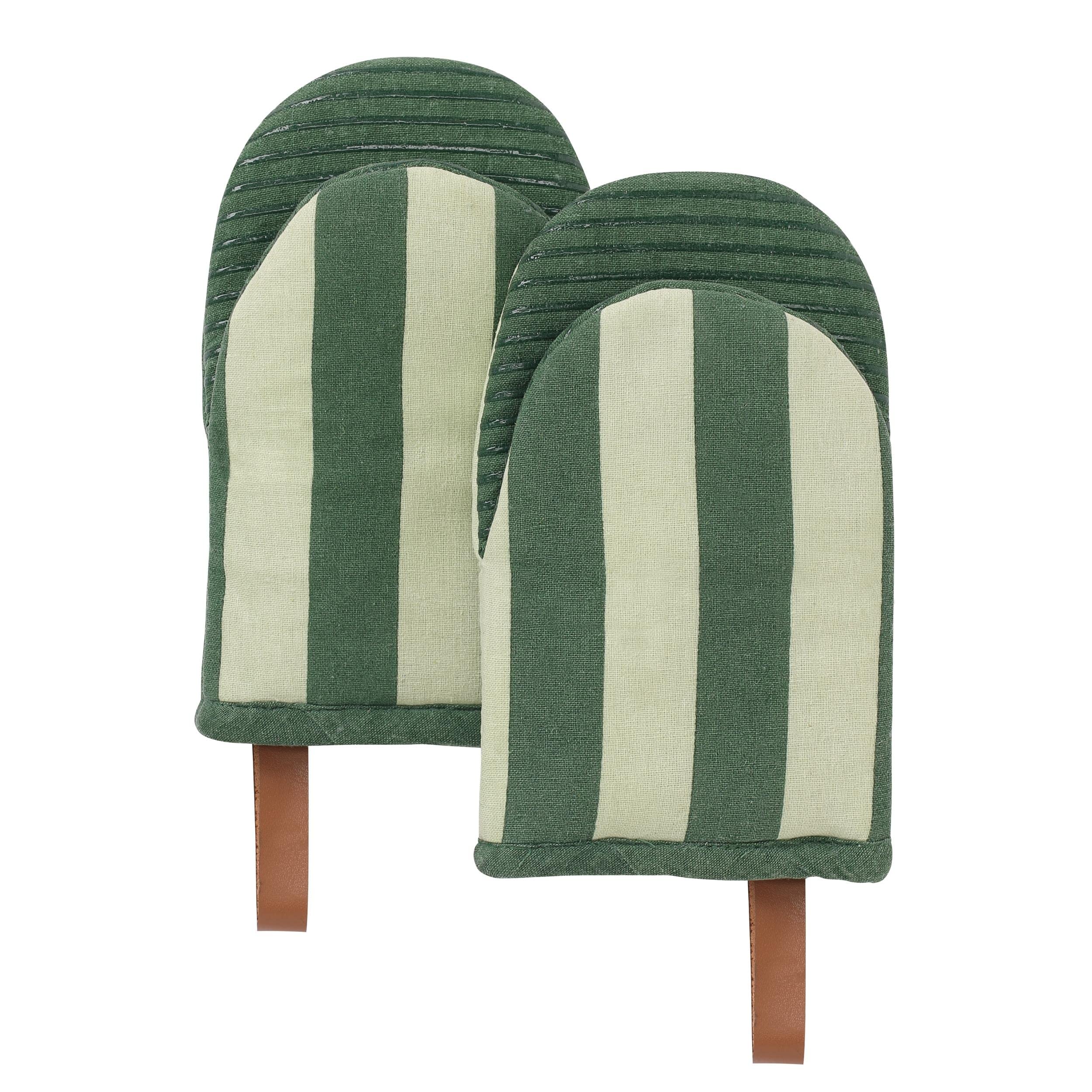 Folkulture Mini Oven Mitts Heat Resistant 5.75" x9", Set of 2 Short Oven Mitts with Hanging Loop, 100% Cotton Oven Gloves or Kitchen Mittens, Small Oven Mitt Set or Silicone Oven Mits (Matcha)