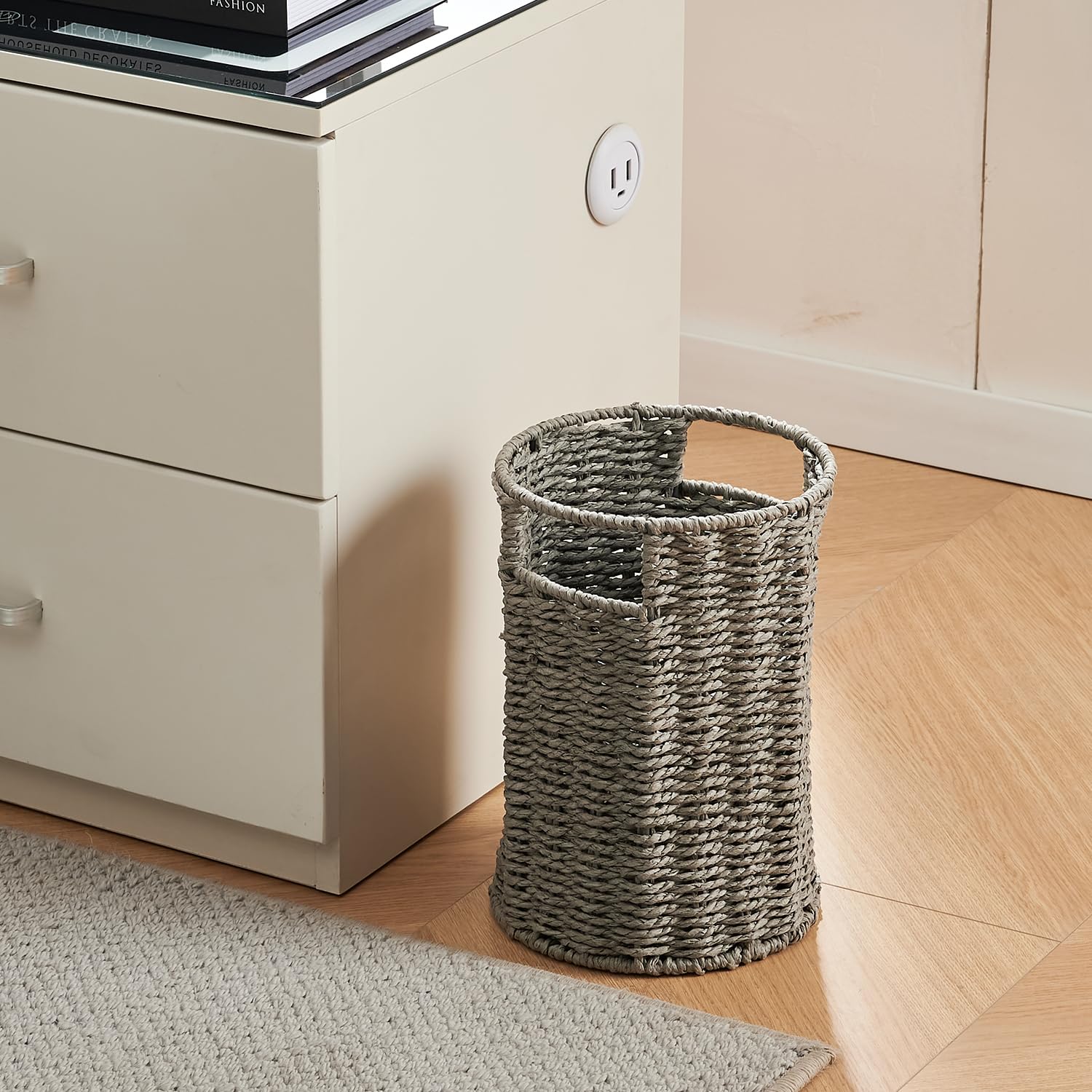 LGENHOOM Small Trash Basket with Built in Handles Rectangular Wicker Waste Basket 2.5 Gallon Boho Woven Trash Can for Bedroom/Living Room/Kitchen/Coffee Table (1 Pack,Seagrass)