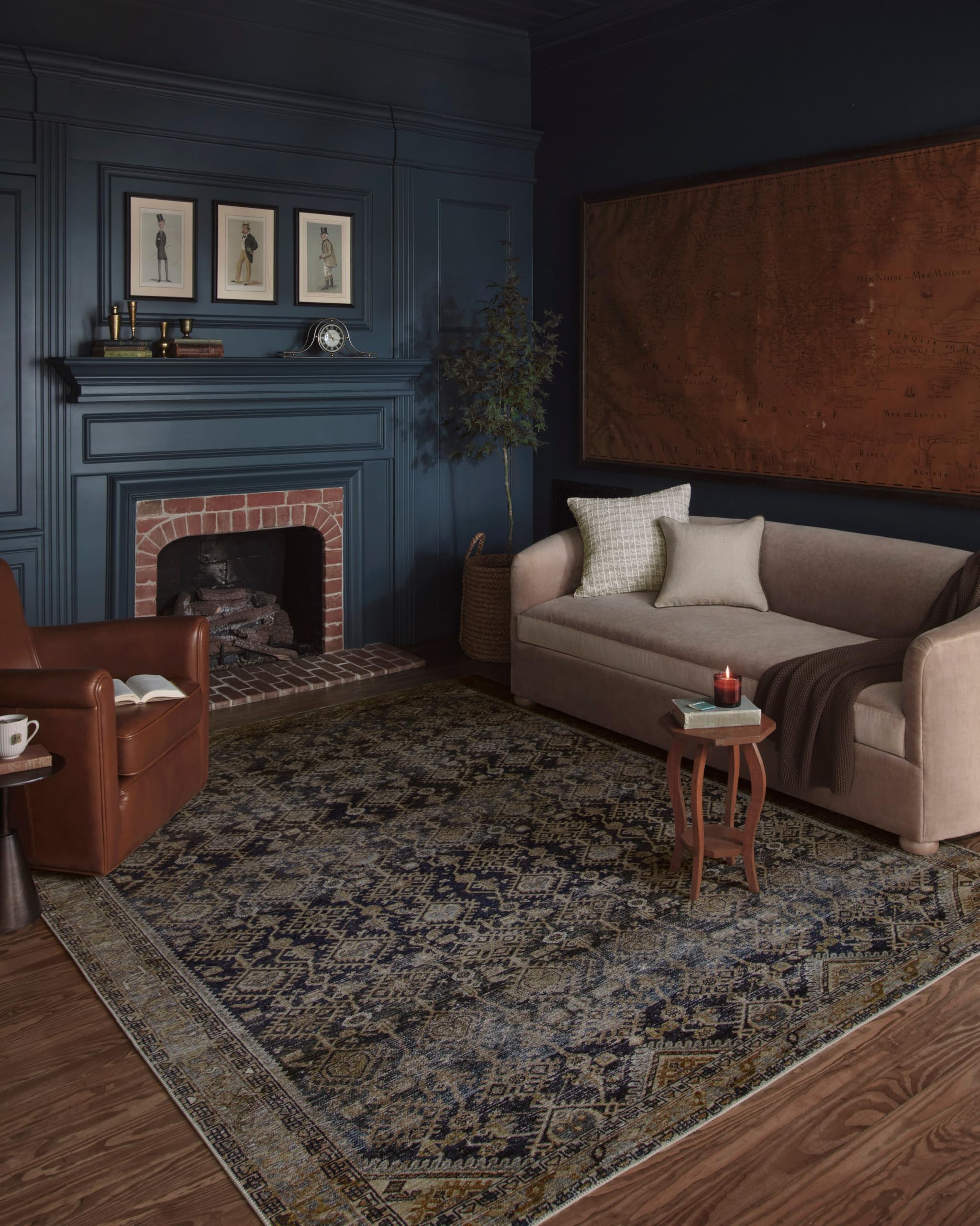 Loloi Magnolia Home by Joanna Gaines x Lenna Indigo/Natural 3'-6" x 5'-6" Accent Rug