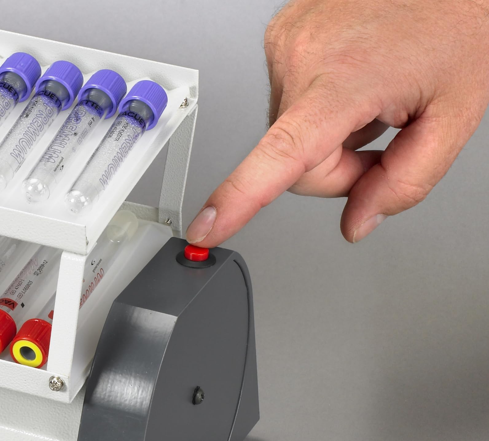 UNICO L-TTR100 Model Rock-IT Jr. Tube Rocker with Pause Button, 8 Tubes/Vials Capacity, 25 CPM, 110V