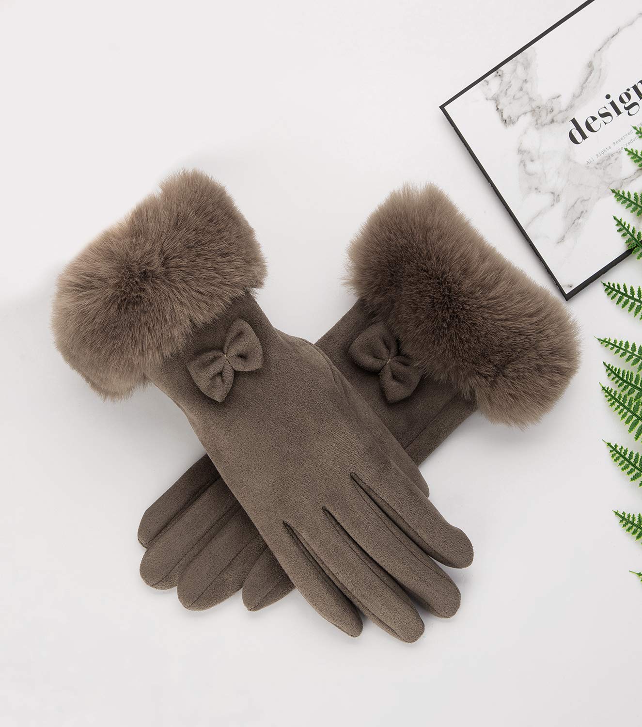 Diravo Womens Winter Gloves Touchscreen Texting Warm Lining Cold Weather Gloves Christmas Gifts