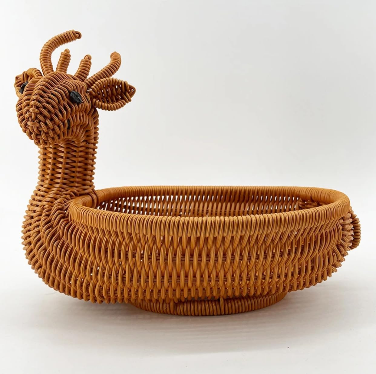 Songyang Handwoven Wicker Basket with Giraffe Head Handle,Storage basket, Tan