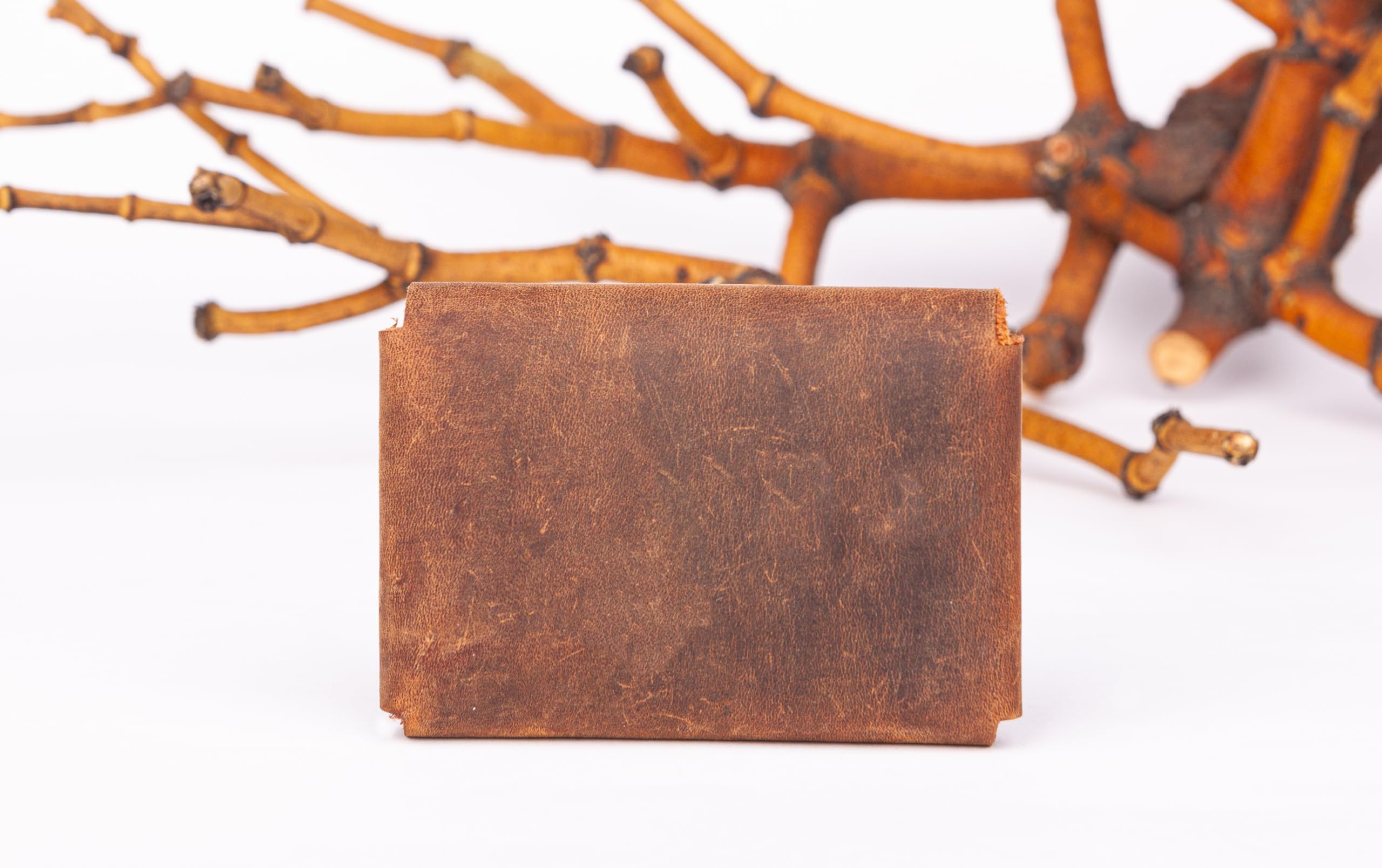 Handmade Card Holder, Minimalist Card Case, Slim Wallet, 100% Leather, Wallet with Card Holder, Minimalist Design (Brown)