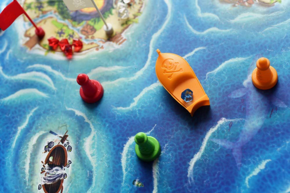 FoxMind, Bermuda Pirates Magnetic Board Game for Kids, Captivating Pirate Adventure for Family and Friends