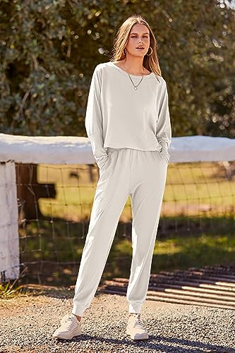 PRETTYGARDEN Women's 2023 Fall Fashion Outfits 2 Piece Sweatsuit Solid Color Long Sleeve Pullover Long Pants (Off-white,X-Large)