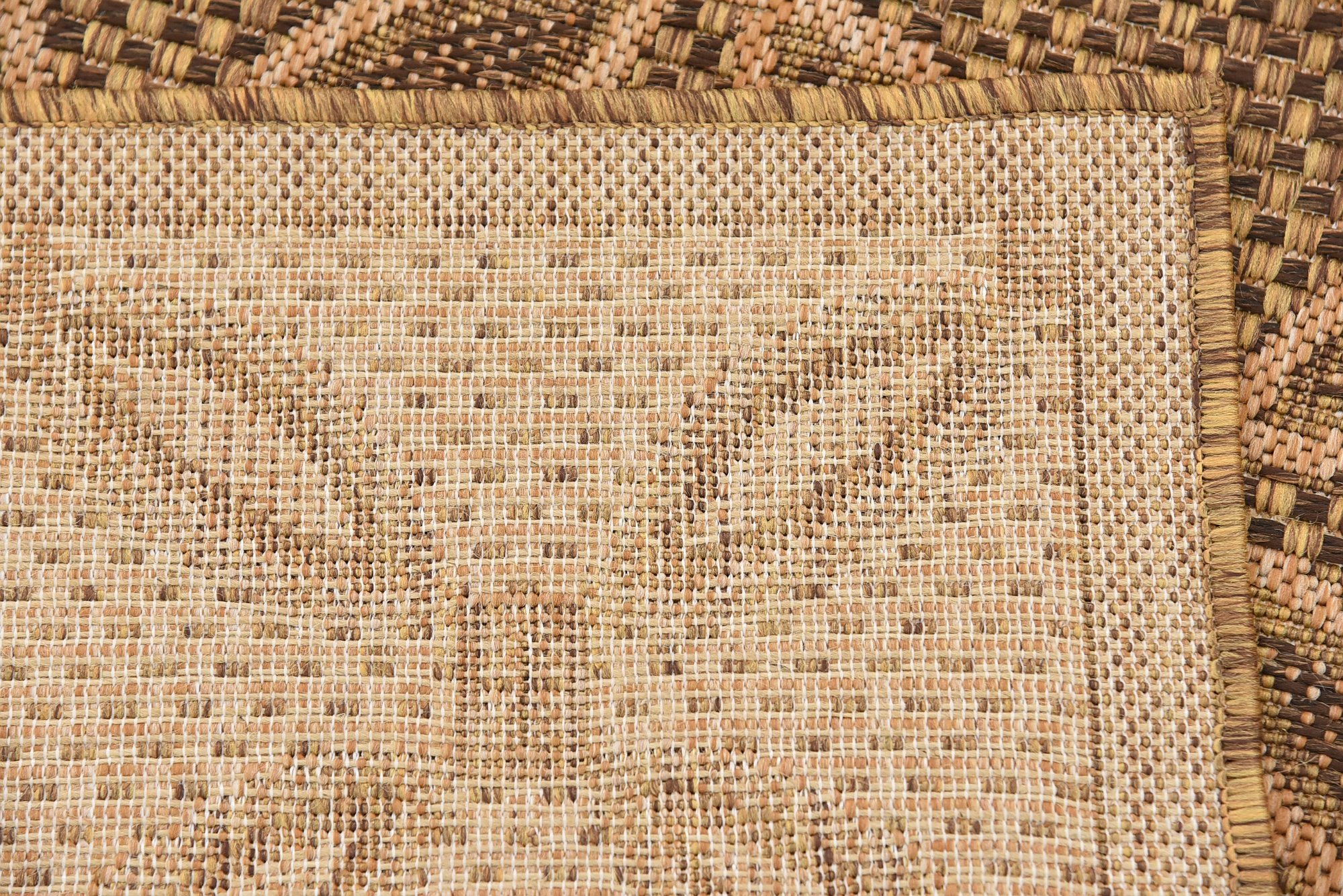Unique Loom Outdoor Trellis Collection Area Rug - Spiral (2' 2" x 6' 1" Runner, Light Brown/ Brown)