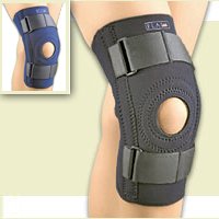 FLA Safe T Sport Stabilizing Knee Support Black Small 37 103SMBLK