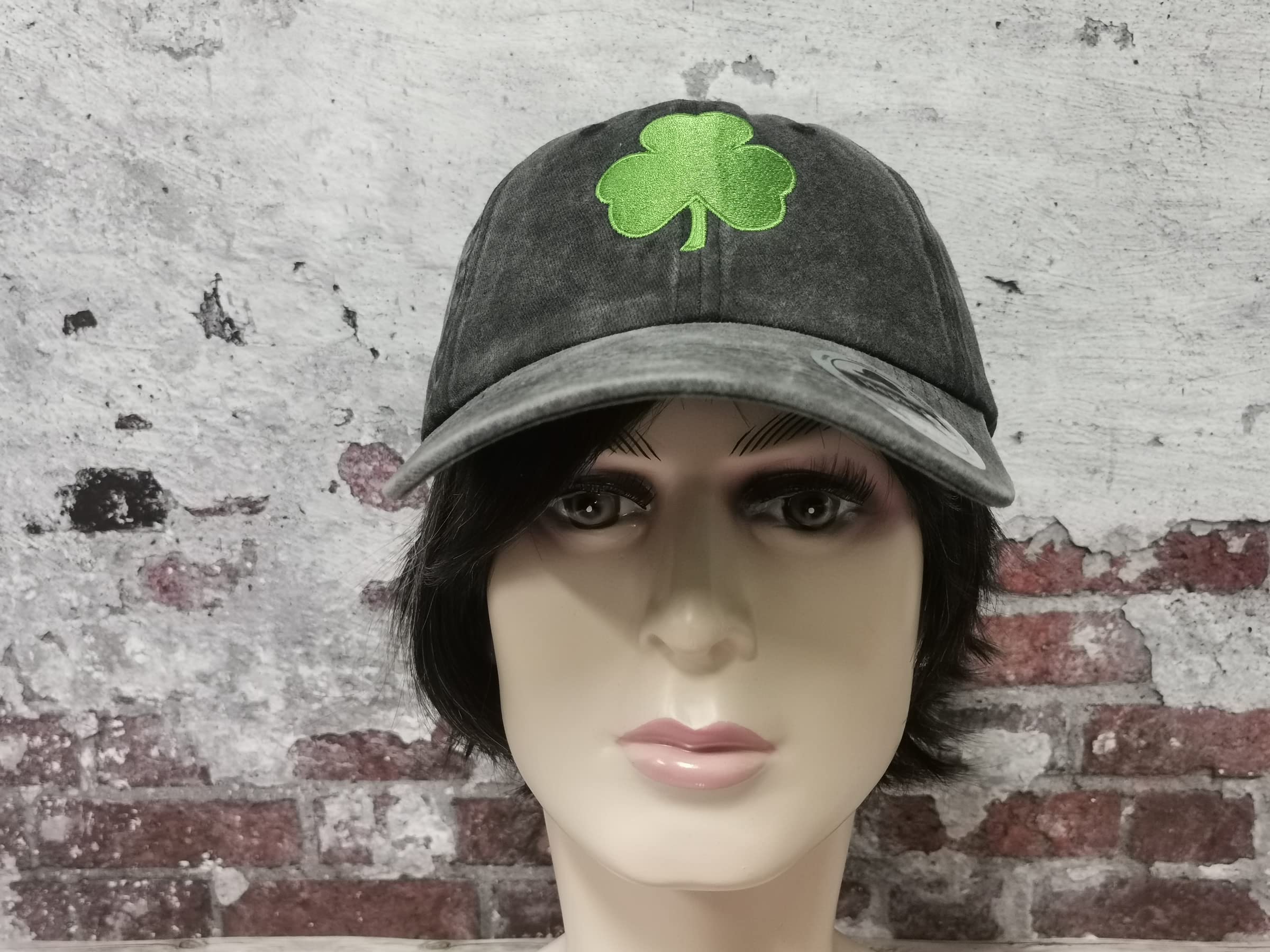 Hepandy Embroidered St.Patrick's Day Hat, Lucky Green Irish Shamrock Baseball Hat for Men Women, Adjustable Snapback Trucker Dad Hat
